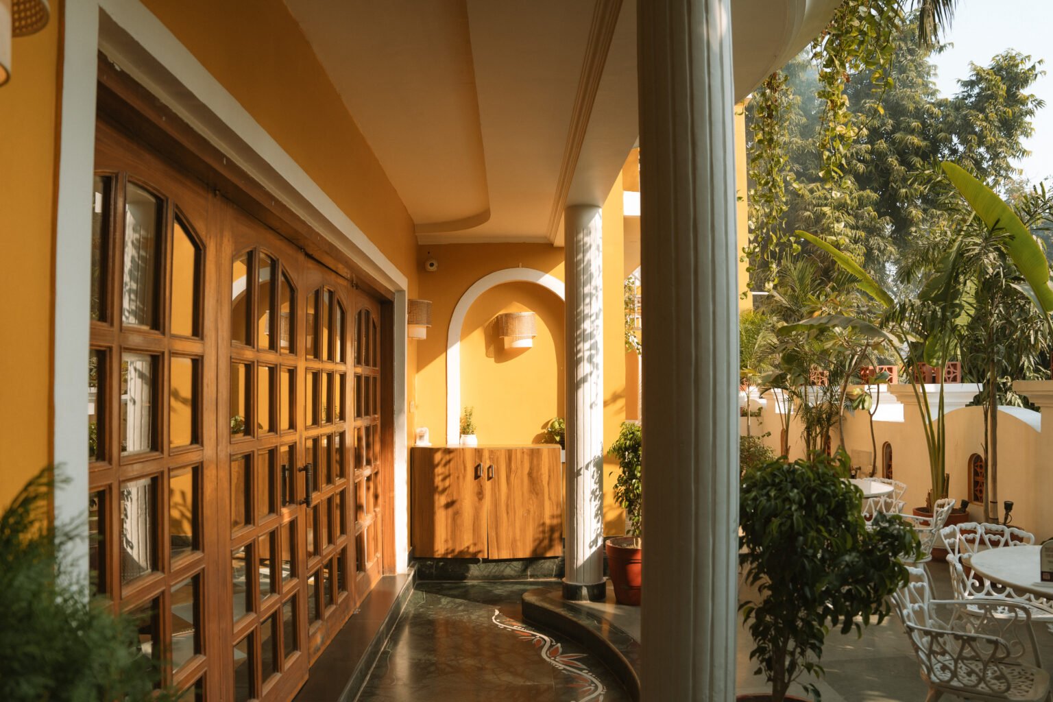 Gomti Nagar – Roastery Coffee House